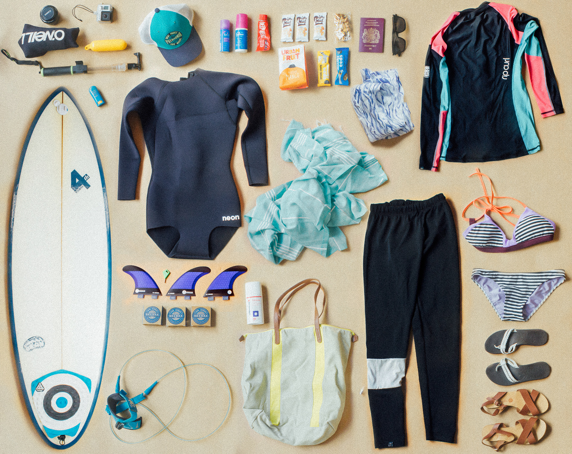 15 Genius ways to save space in your suitcase - Yalah Surf Camp